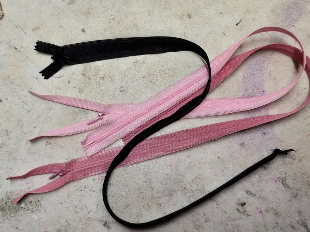 How to Sew an Invisible Zipper into a Spandex Garment - Spandex Simplified